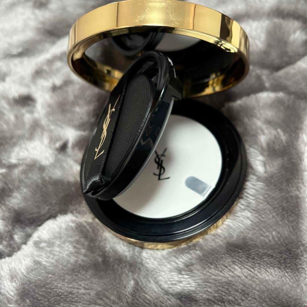 [Jastip] YSL Radiant Touch Glowpact BR20 | Impor Dari Jepang